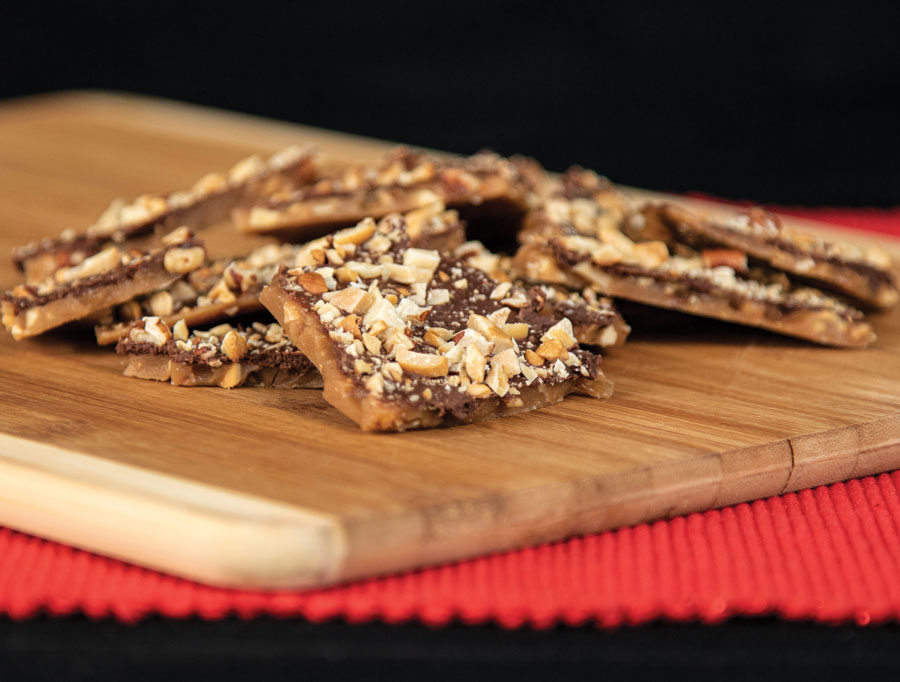 Triple Nut Toffee – Illinois Country Living Magazine