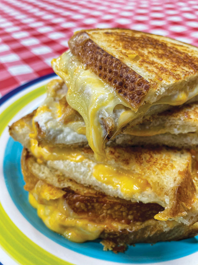 Cheesy Grilled Cheese – Illinois Country Living Magazine